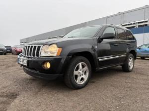 Black Jeep Grand Cherokee 2007 in Daugavpils, with an engine capacity of 3.00 L and mileage of 272 thousand km for 5750 €, photo  on AUTOMOTO.COM.LV