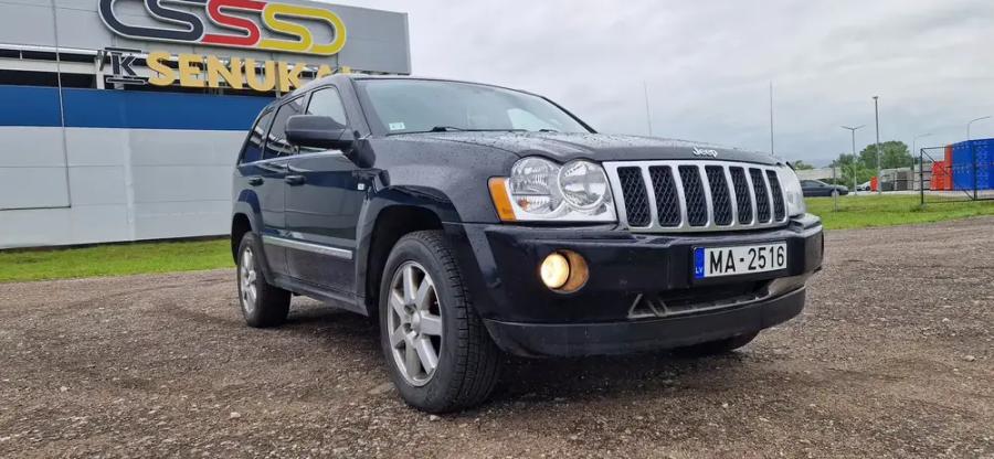 Black Jeep Grand Cherokee 2007 in Daugavpils, with an engine capacity of 3.00 L and mileage of 278 thousand km for 5550 €, photo 8 on AUTOMOTO.COM.LV
