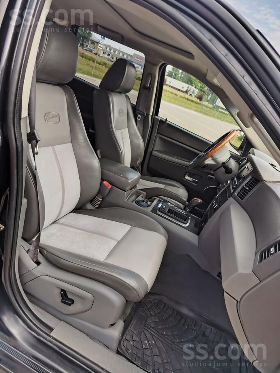 Melns Jeep Grand Cherokee 2007 Rēzekne, ar dzinēja tilpumu 3.00 L un nobraukumu 335 tūkst. km par 7800 €, foto 11 vietnē AUTOMOTO.COM.LV