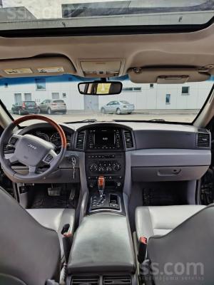 Melns Jeep Grand Cherokee 2007 Rēzekne, ar dzinēja tilpumu 3.00 L un nobraukumu 335 tūkst. km par 7800 €, foto 14 vietnē AUTOMOTO.COM.LV