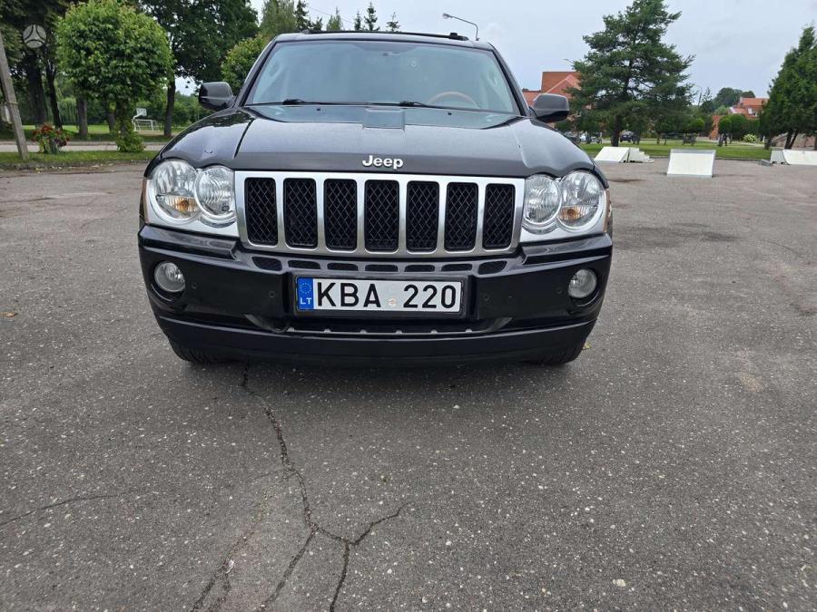 Melns Jeep Grand Cherokee 2007 Jurbarkas, ar dzinēja tilpumu 3.00 L un nobraukumu 320 tūkst. km par 4300 €, foto 3 vietnē AUTOMOTO.COM.LV