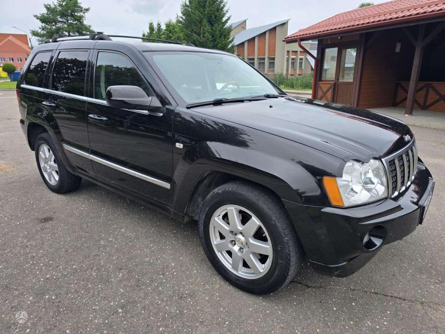Melns Jeep Grand Cherokee 2007 Jurbarkas, ar dzinēja tilpumu 3.00 L un nobraukumu 320 tūkst. km par 4300 €, foto 4 vietnē AUTOMOTO.COM.LV