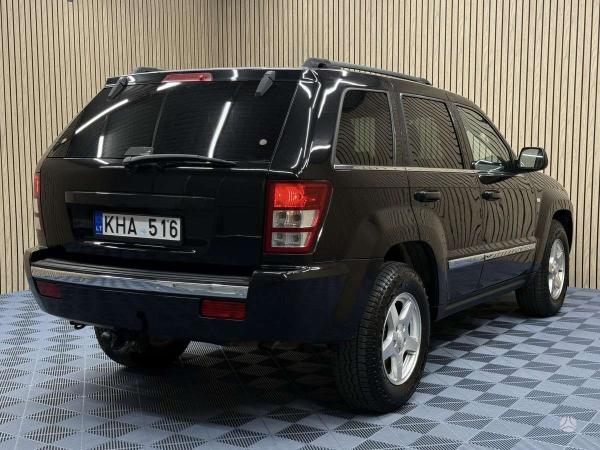 Melns Jeep Grand Cherokee 2007 Marijampole, ar dzinēja tilpumu 2.99 L un nobraukumu 317 tūkst. km par 4650 €, foto 8 vietnē AUTOMOTO.COM.LV