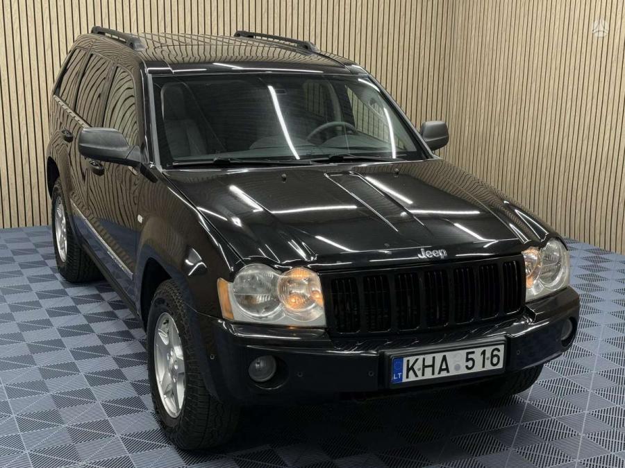 Melns Jeep Grand Cherokee 2007 Marijampole, ar dzinēja tilpumu 2.99 L un nobraukumu 317 tūkst. km par 4650 €, foto 10 vietnē AUTOMOTO.COM.LV