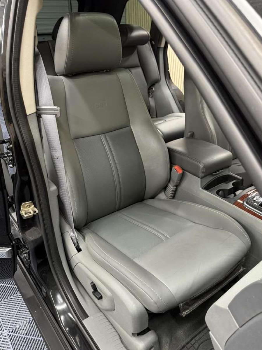 Melns Jeep Grand Cherokee 2007 Marijampole, ar dzinēja tilpumu 2.99 L un nobraukumu 317 tūkst. km par 4650 €, foto 17 vietnē AUTOMOTO.COM.LV