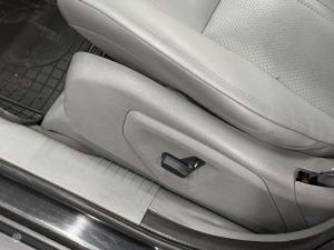 Melns Jeep Grand Cherokee 2007 Marijampole, ar dzinēja tilpumu 2.99 L un nobraukumu 317 tūkst. km par 4650 €, foto 21 vietnē AUTOMOTO.COM.LV