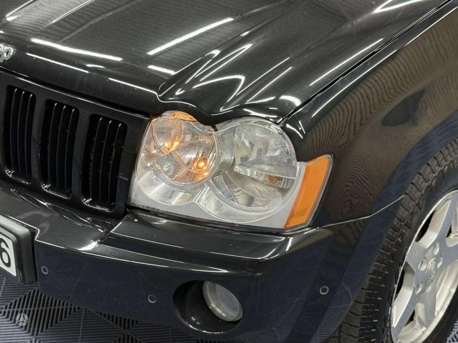 Melns Jeep Grand Cherokee 2007 Marijampole, ar dzinēja tilpumu 2.99 L un nobraukumu 317 tūkst. km par 4650 €, foto 31 vietnē AUTOMOTO.COM.LV