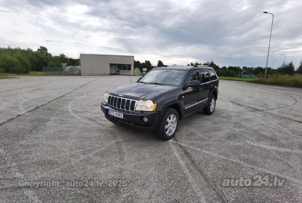 Melns Jeep Grand Cherokee 2007 Veru, ar dzinēja tilpumu 3.00 L un nobraukumu 307 tūkst. km par 3500 €, foto 10 vietnē AUTOMOTO.COM.LV