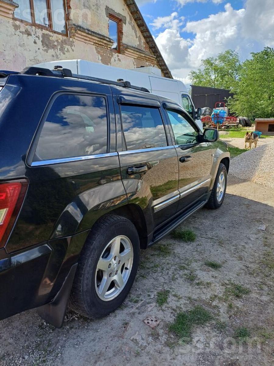 Melns Jeep Grand Cherokee 2007 Bauska, ar dzinēja tilpumu 3.00 L un nobraukumu 469 tūkst. km par 3500 €, foto 4 vietnē AUTOMOTO.COM.LV