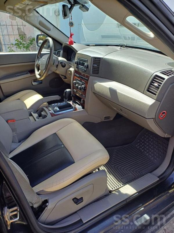 Melns Jeep Grand Cherokee 2007 Bauska, ar dzinēja tilpumu 3.00 L un nobraukumu 469 tūkst. km par 3500 €, foto 6 vietnē AUTOMOTO.COM.LV