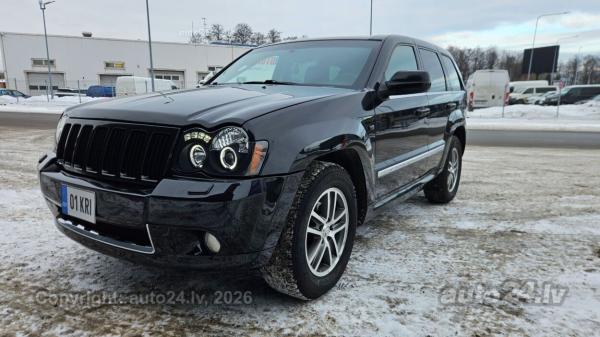 Melns Jeep Grand Cherokee 2008 Tallina, ar dzinēja tilpumu 3.00 L un nobraukumu 268 tūkst. km par 7500 €, foto 1 vietnē AUTOMOTO.COM.LV