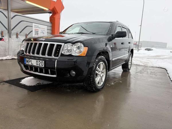Black Jeep Grand Cherokee 2008 in Kaunas, with an engine capacity of 2.99 L and mileage of 355 thousand km for 7200 €, photo 5 on AUTOMOTO.COM.LV