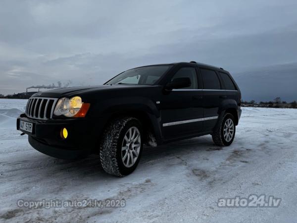 Black Jeep Grand Cherokee 2008 in Johvi, with an engine capacity of 3.00 L and mileage of 0 thousand km for 4300 €, photo 1 on AUTOMOTO.COM.LV
