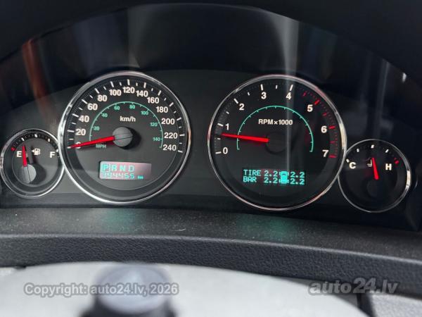 Melns Jeep Grand Cherokee 2008 Jehvi, ar dzinēja tilpumu 3.00 L un nobraukumu 0 tūkst. km par 4300 €, foto 11 vietnē AUTOMOTO.COM.LV