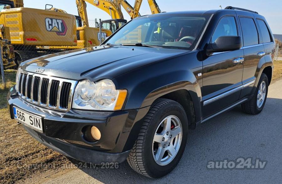 Black Jeep Grand Cherokee 2008 in Tallinn, with an engine capacity of 3.00 L and mileage of 210 thousand km for 5900 €, photo 1 on AUTOMOTO.COM.LV