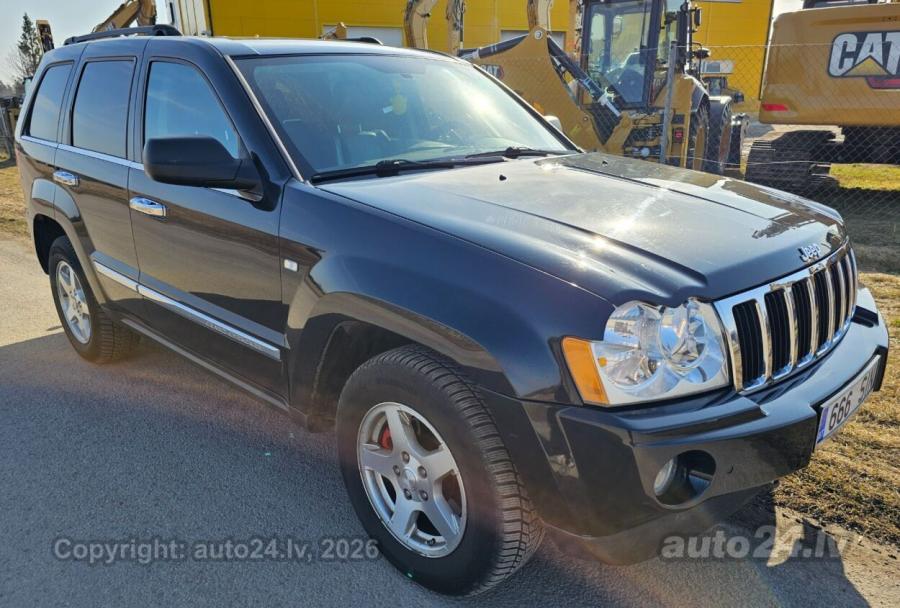 Black Jeep Grand Cherokee 2008 in Tallinn, with an engine capacity of 3.00 L and mileage of 210 thousand km for 5900 €, photo 8 on AUTOMOTO.COM.LV