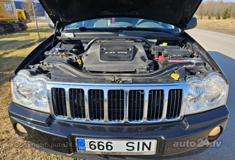 Black Jeep Grand Cherokee 2008 in Tallinn, with an engine capacity of 3.00 L and mileage of 210 thousand km for 5900 €, photo 10 on AUTOMOTO.COM.LV
