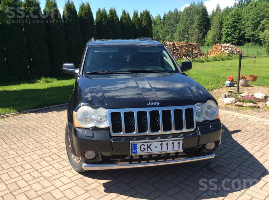 Melns Jeep Grand Cherokee 2008 Rēzekne, ar dzinēja tilpumu 3.00 L un nobraukumu 302 tūkst. km par 5500 €, foto 1 vietnē AUTOMOTO.COM.LV