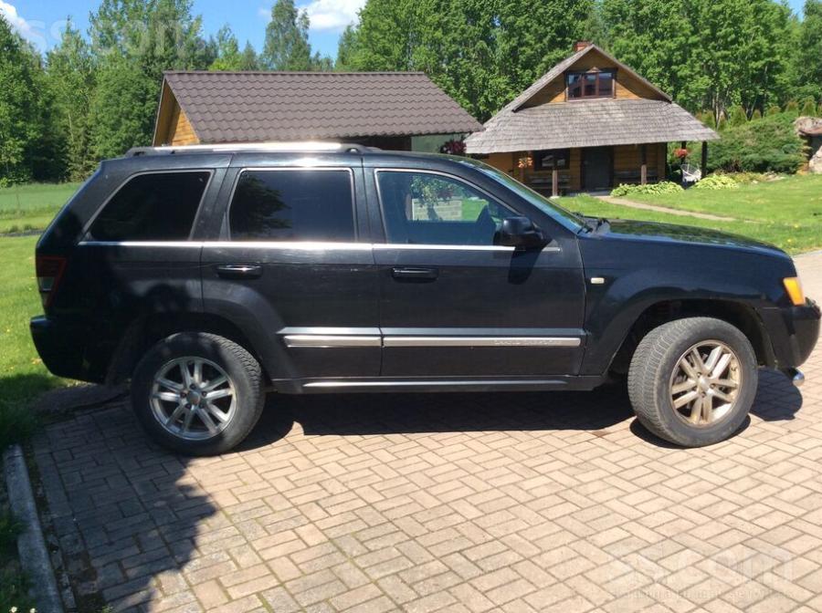 Melns Jeep Grand Cherokee 2008 Rēzekne, ar dzinēja tilpumu 3.00 L un nobraukumu 302 tūkst. km par 5500 €, foto 7 vietnē AUTOMOTO.COM.LV