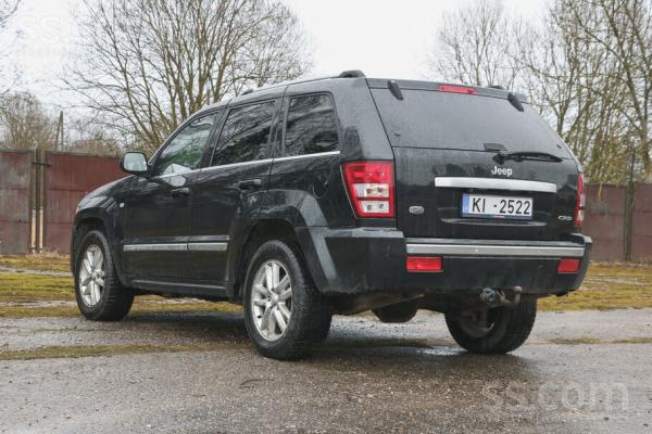 Melns Jeep Grand Cherokee 2008 Rīga, ar dzinēja tilpumu 3.00 L un nobraukumu 224 tūkst. km par 6500 €, foto 4 vietnē AUTOMOTO.COM.LV