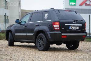 Melns Jeep Grand Cherokee 2008 Rīga, ar dzinēja tilpumu 3.00 L un nobraukumu 329 tūkst. km par 7000 €, foto 5 vietnē AUTOMOTO.COM.LV
