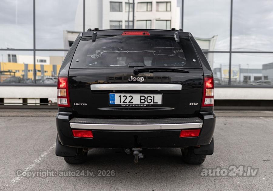 Black Jeep Grand Cherokee 2008 in Tallinn, with an engine capacity of 3.00 L and mileage of 254 thousand km for 6399 €, photo 6 on AUTOMOTO.COM.LV