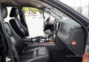Black Jeep Grand Cherokee 2008 in Tallinn, with an engine capacity of 3.00 L and mileage of 254 thousand km for 6399 €, photo 8 on AUTOMOTO.COM.LV