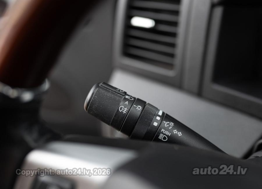 Black Jeep Grand Cherokee 2008 in Tallinn, with an engine capacity of 3.00 L and mileage of 254 thousand km for 6399 €, photo 20 on AUTOMOTO.COM.LV