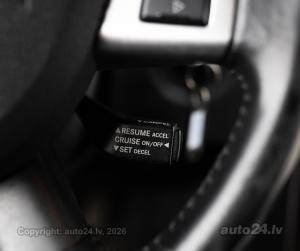 Black Jeep Grand Cherokee 2008 in Tallinn, with an engine capacity of 3.00 L and mileage of 254 thousand km for 6399 €, photo 22 on AUTOMOTO.COM.LV