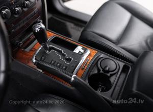 Black Jeep Grand Cherokee 2008 in Tallinn, with an engine capacity of 3.00 L and mileage of 254 thousand km for 6399 €, photo 24 on AUTOMOTO.COM.LV