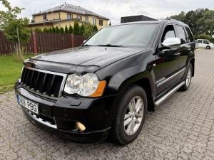 Black Jeep Grand Cherokee 2008 in Riga, with an engine capacity of 3.00 L and mileage of 258 thousand km for 5500 €, photo  on AUTOMOTO.COM.LV