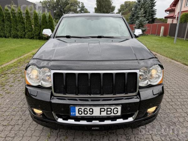 Black Jeep Grand Cherokee 2008 in Riga, with an engine capacity of 3.00 L and mileage of 258 thousand km for 5500 €, photo 2 on AUTOMOTO.COM.LV