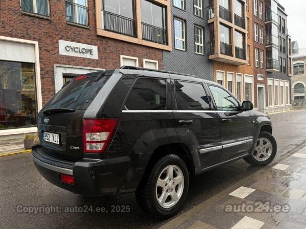 Melns Jeep Grand Cherokee 2009 Tallina, ar dzinēja tilpumu 3.00 L un nobraukumu 298 tūkst. km par 5799 €, foto 11 vietnē AUTOMOTO.COM.LV