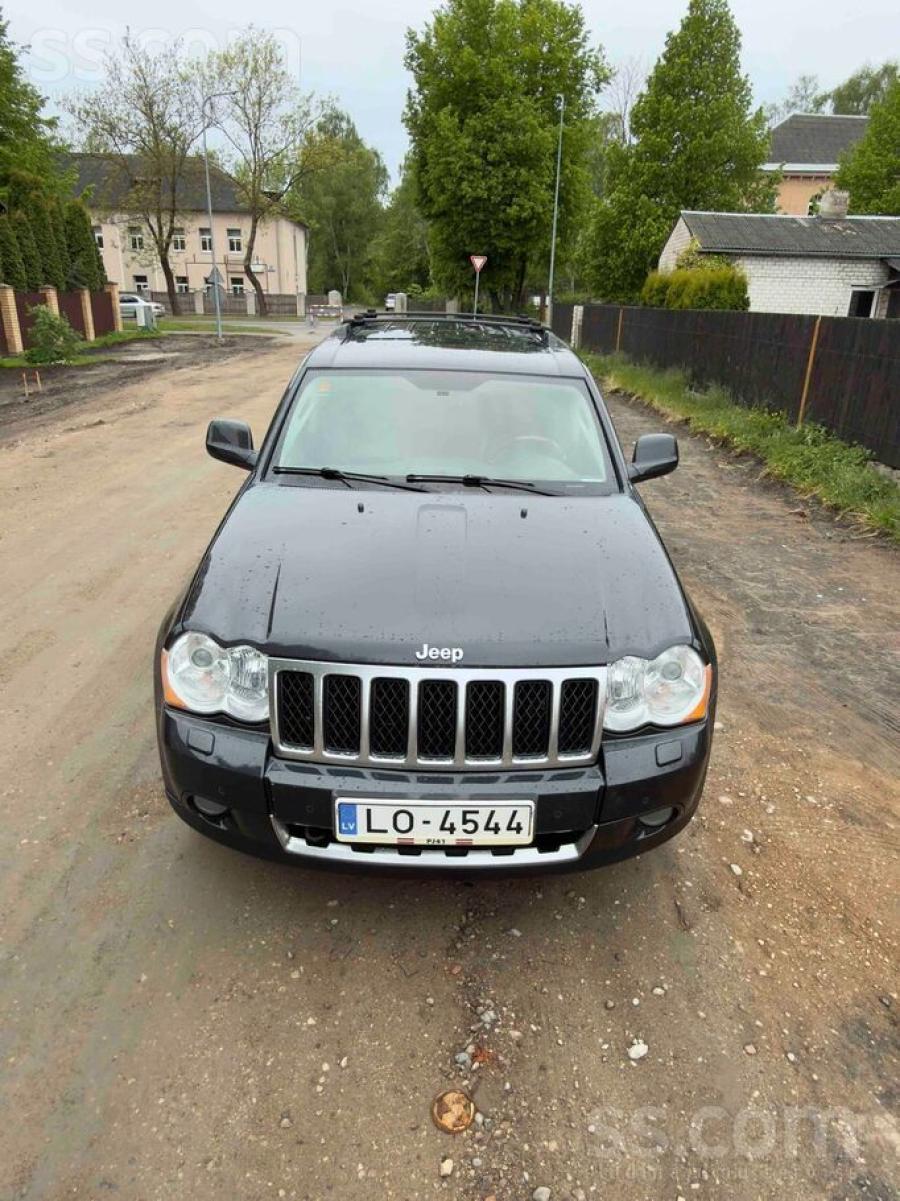Melns Jeep Grand Cherokee 2009 Liepāja, ar dzinēja tilpumu 3.00 L un nobraukumu 332 tūkst. km par 6200 €, foto 12 vietnē AUTOMOTO.COM.LV