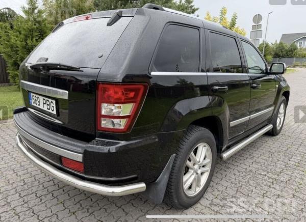 Джип Гранд Чероки 2009 в Рига на AUTOMOTO.COM.LV Черный Джип Гранд Чероки 2009 в Рига, объемом двигателя 3.00 л и пробегом 258 тыс. км за 4200 €, фото 6 на AUTOMOTO.COM.LV