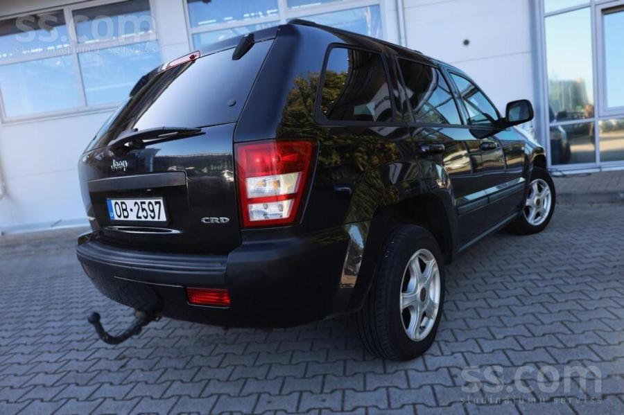 Melns Jeep Grand Cherokee 2010 Rīga, ar dzinēja tilpumu 3.00 L un nobraukumu 0 tūkst. km par 4995 €, foto 7 vietnē AUTOMOTO.COM.LV