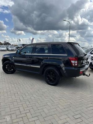 Melns Jeep Grand Cherokee 2010 Kauņa, ar dzinēja tilpumu 2.99 L un nobraukumu 292 tūkst. km par 6800 €, foto 15 vietnē AUTOMOTO.COM.LV