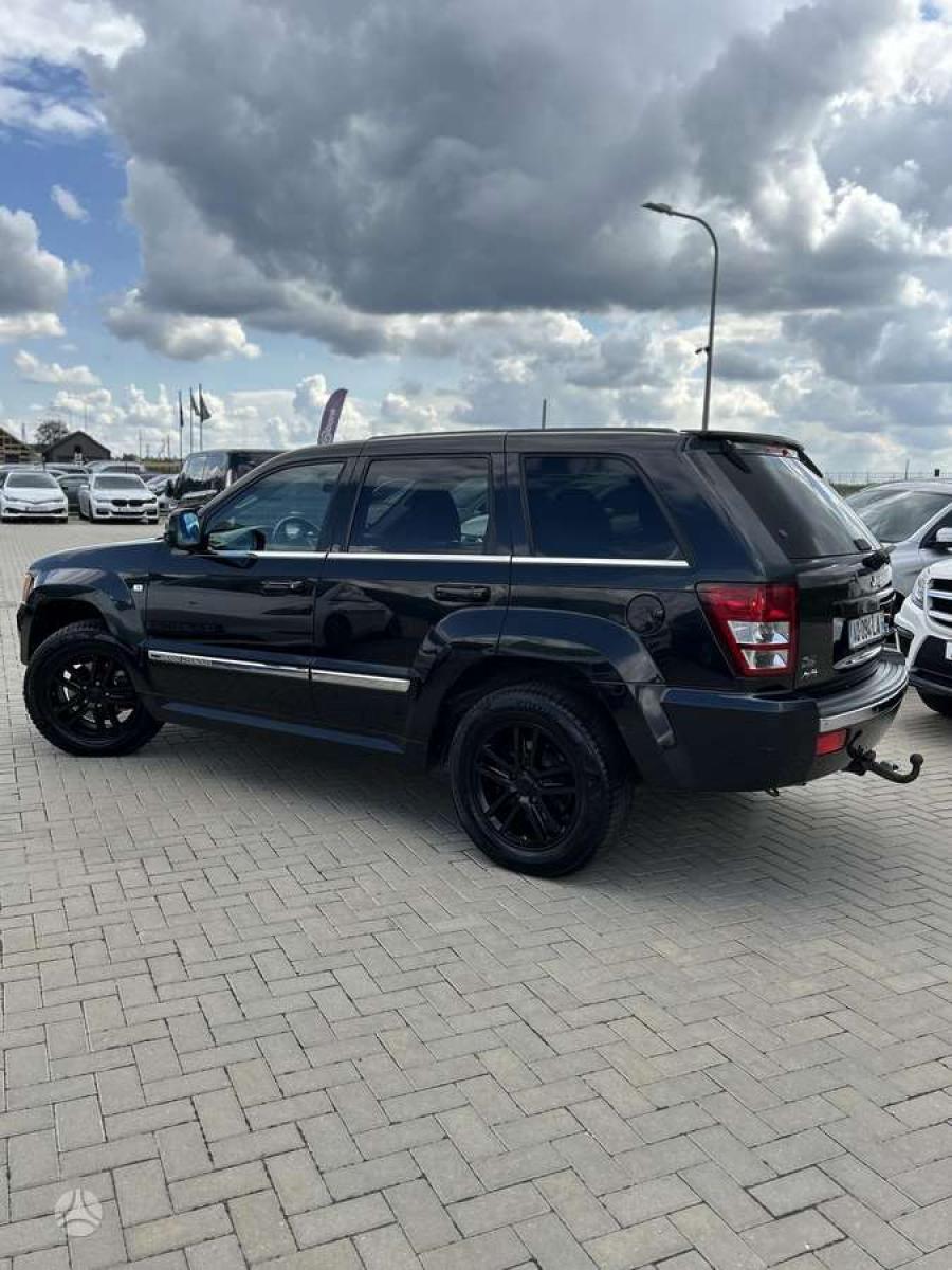 Melns Jeep Grand Cherokee 2010 Kauņa, ar dzinēja tilpumu 2.99 L un nobraukumu 292 tūkst. km par 6800 €, foto 15 vietnē AUTOMOTO.COM.LV