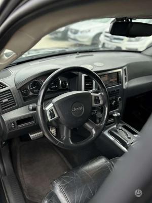 Melns Jeep Grand Cherokee 2010 Kauņa, ar dzinēja tilpumu 2.99 L un nobraukumu 292 tūkst. km par 6800 €, foto 19 vietnē AUTOMOTO.COM.LV