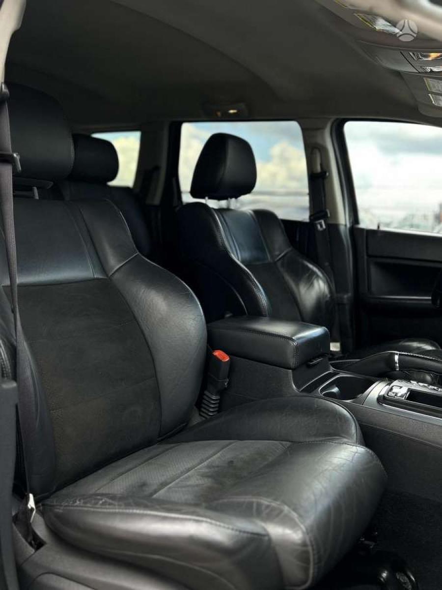 Melns Jeep Grand Cherokee 2010 Kauņa, ar dzinēja tilpumu 2.99 L un nobraukumu 292 tūkst. km par 6800 €, foto 36 vietnē AUTOMOTO.COM.LV