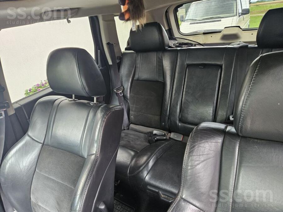 Melns Jeep Grand Cherokee 2010 Liepāja, ar dzinēja tilpumu 3.00 L un nobraukumu 370 tūkst. km par 3800 €, foto 8 vietnē AUTOMOTO.COM.LV
