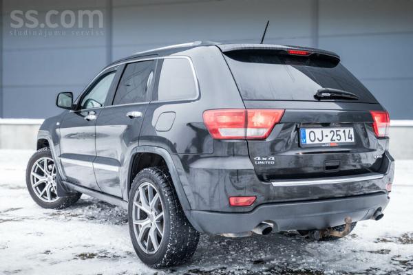 Melns Jeep Grand Cherokee 2011 Rīga, ar dzinēja tilpumu 3.00 L un nobraukumu 338 tūkst. km par 10990 €, foto 6 vietnē AUTOMOTO.COM.LV