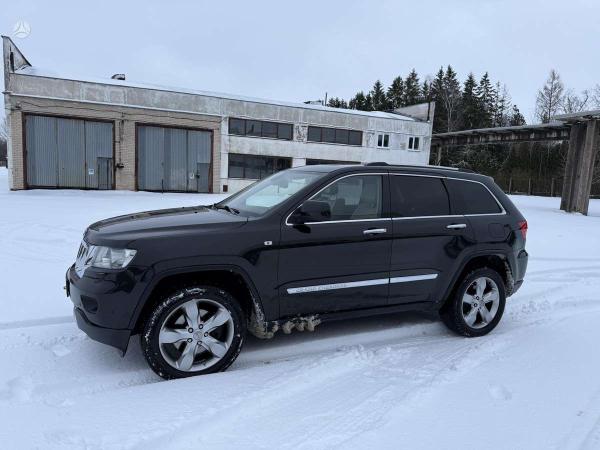Melns Jeep Grand Cherokee 2012 Kupiškis, ar dzinēja tilpumu 2.99 L un nobraukumu 254 tūkst. km par 4550 €, foto 4 vietnē AUTOMOTO.COM.LV