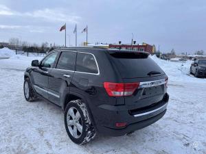 Melns Jeep Grand Cherokee 2012 Telšiai, ar dzinēja tilpumu 2.99 L un nobraukumu 237 tūkst. km par 7999 €, foto 5 vietnē AUTOMOTO.COM.LV