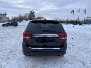 Melns Jeep Grand Cherokee 2012 Telšiai, ar dzinēja tilpumu 2.99 L un nobraukumu 237 tūkst. km par 7999 €, foto 6 vietnē AUTOMOTO.COM.LV