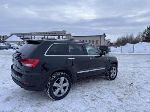 Melns Jeep Grand Cherokee 2012 Telšiai, ar dzinēja tilpumu 2.99 L un nobraukumu 237 tūkst. km par 7999 €, foto 8 vietnē AUTOMOTO.COM.LV