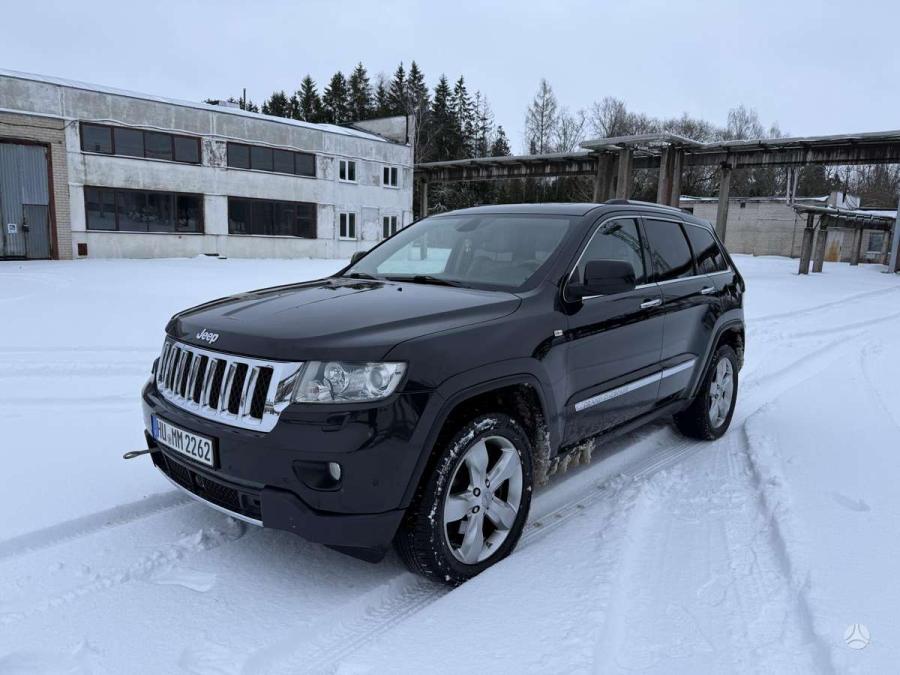 Melns Jeep Grand Cherokee 2012 Kupiškis, ar dzinēja tilpumu 2.99 L un nobraukumu 254 tūkst. km par 3950 €, foto 4 vietnē AUTOMOTO.COM.LV