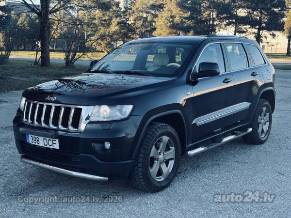 Melns Jeep Grand Cherokee 2012 Tallina, ar dzinēja tilpumu 3.00 L un nobraukumu 399 tūkst. km par 6650 €, foto 1 vietnē AUTOMOTO.COM.LV