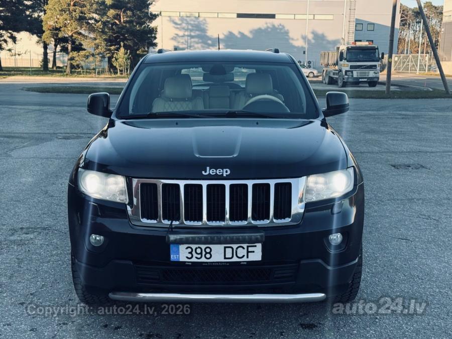 Melns Jeep Grand Cherokee 2012 Tallina, ar dzinēja tilpumu 3.00 L un nobraukumu 399 tūkst. km par 6650 €, foto 22 vietnē AUTOMOTO.COM.LV