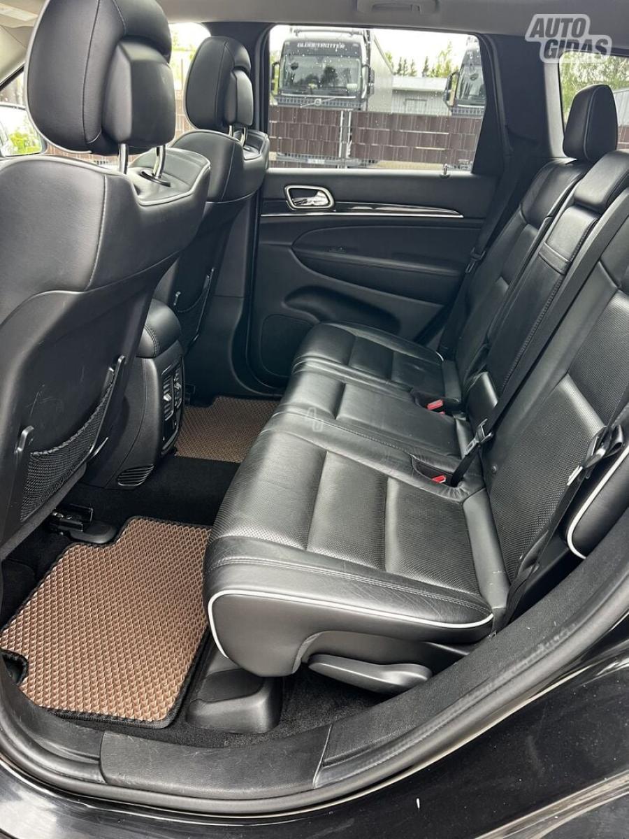 Melns Jeep Grand Cherokee 2012 Viļņa, ar dzinēja tilpumu 3.00 L un nobraukumu 254 tūkst. km par 10300 €, foto 11 vietnē AUTOMOTO.COM.LV